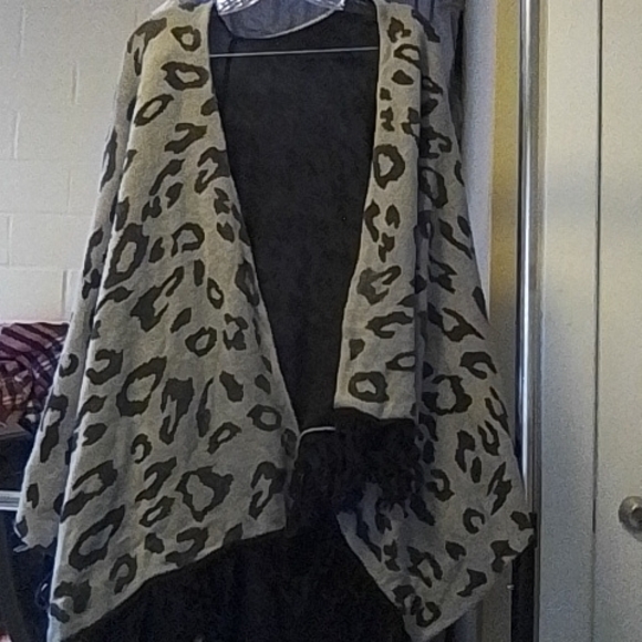 Gold Flava | Sweaters | Gold Flava Grey And Black Shawl | Poshmark